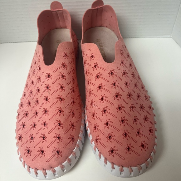 Isle Jacobsen Talbots | Shoes | Ilse Jacobsen Pink Palms Tennis Shoe ...